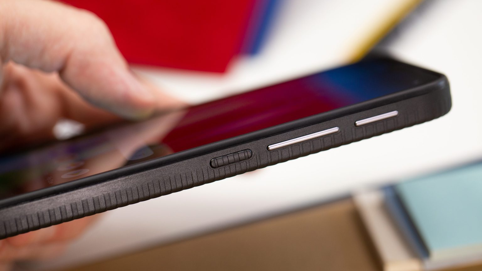 Motorola Defy (2021) - Specifications & Pricing